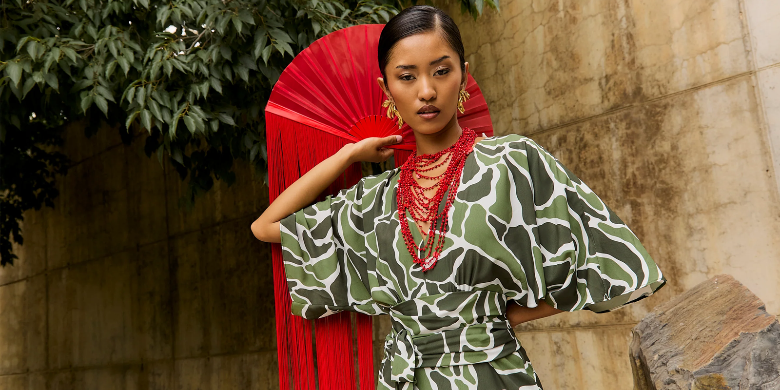 Lady Pipa: Dresses and jumpsuits suitable for parties, weddings and ...